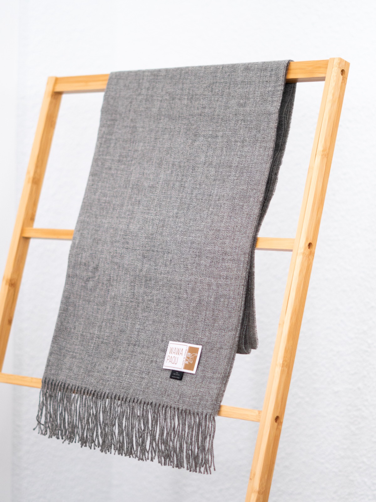 Chal ECO Baby Alpaca Gris - WAWA PAQU